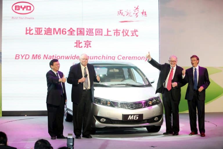 Top 14 Chinese Car Brands (With Photos)