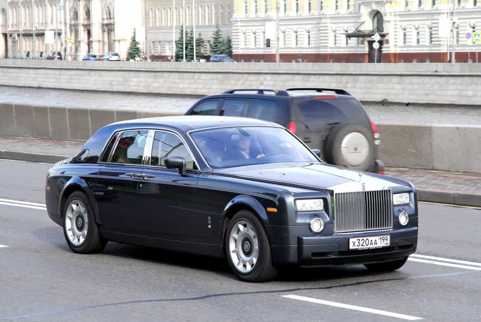 16 Top Luxury Car Brands In The World (With Photos)