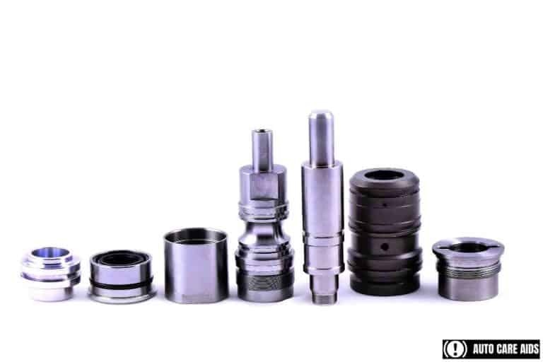 8 Major Parts of a Car Wheel (With Photos)